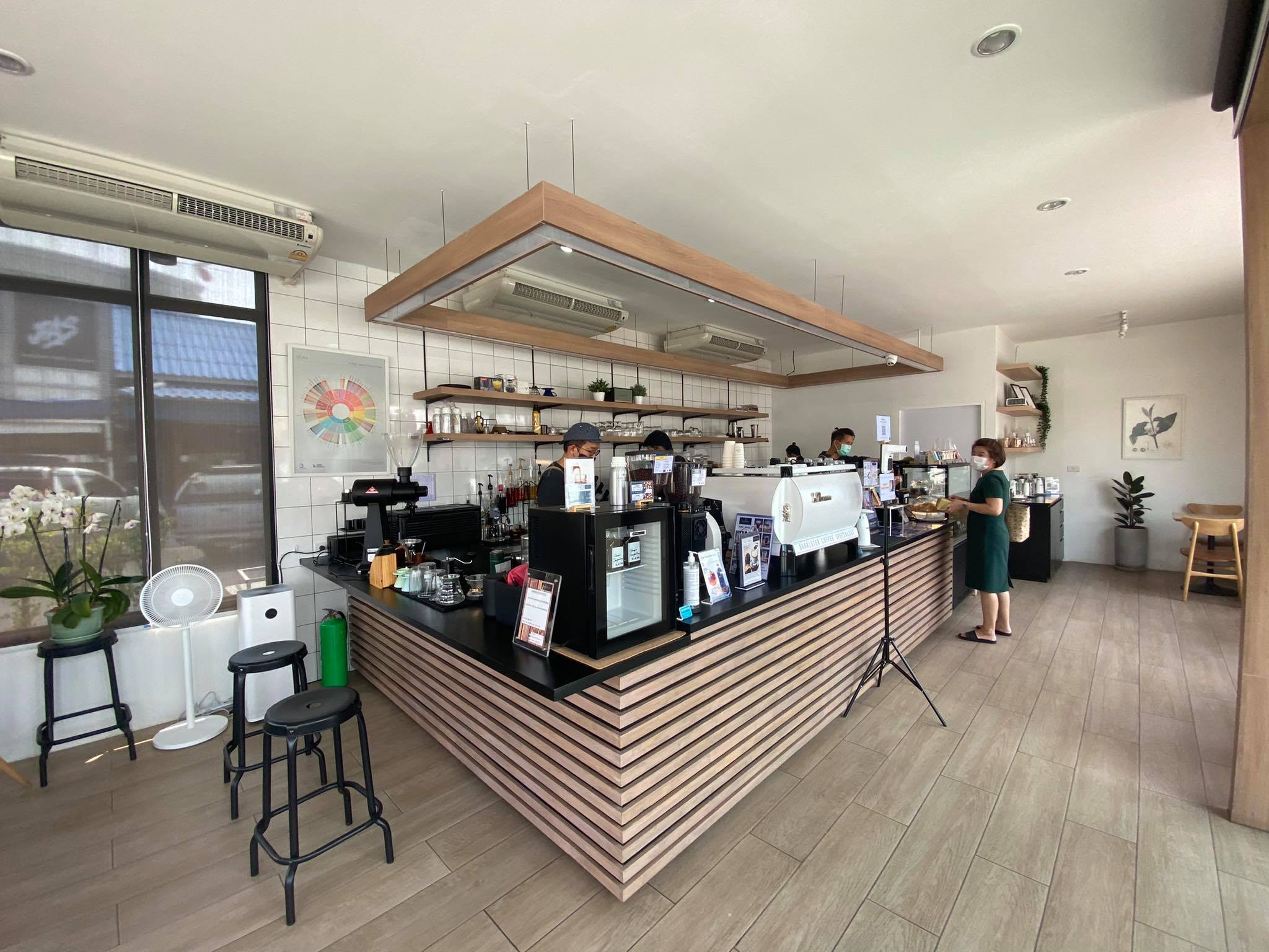 "Barrister Coffee Specialist" คาเฟ่น่ารักย่านพระราม5 นนทบุรี