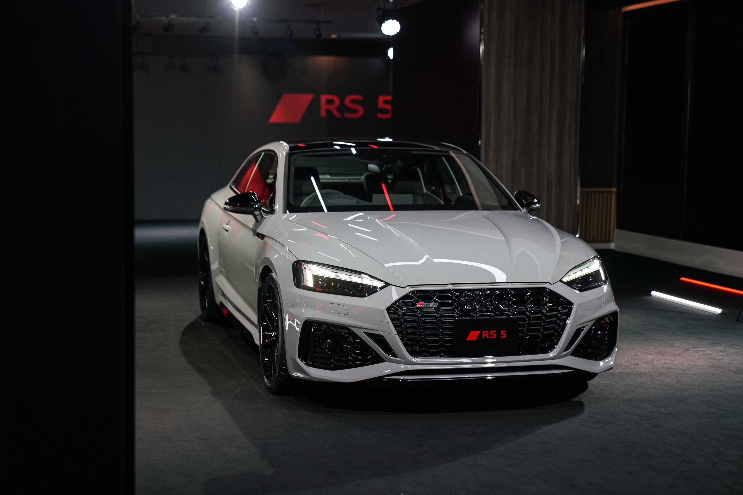 ถอดรหัสเส้นทางซุปเปอร์ฮอต ยนตรกรรม Audi RS Family สร้างปรากฏการณ์เขย่า ...